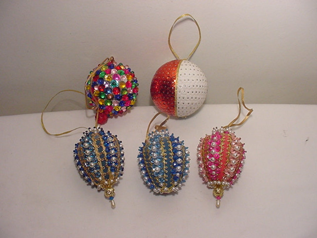 5 Vintage Hand Made Push Pin Christmas Ornaments 23 - 273 - Etsy