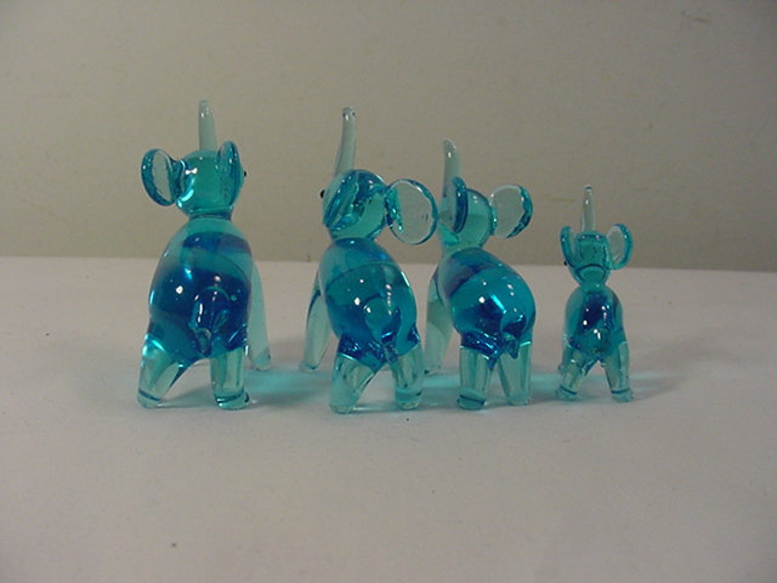 Set of 4 Vintage Art Glass Blue Elephants 19 1195 | Etsy