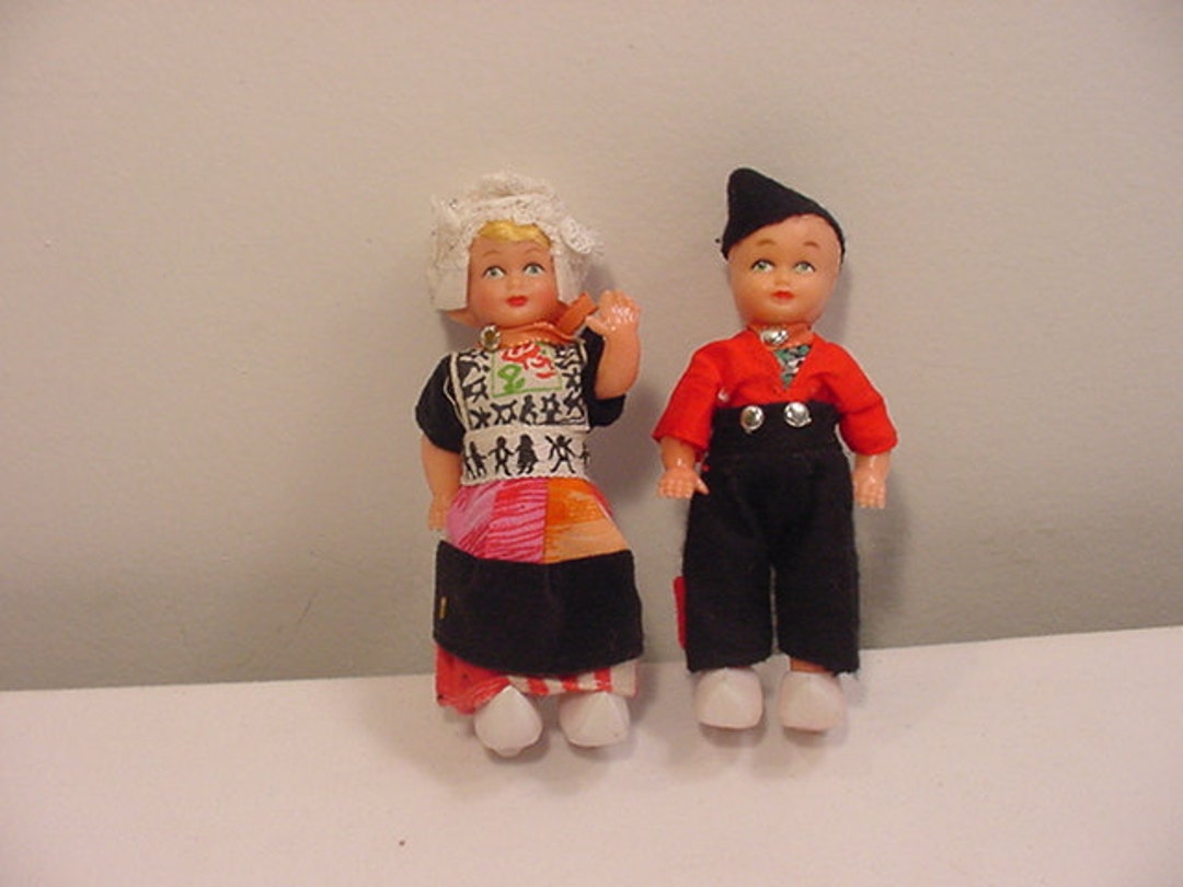 Vintage Dutch Dolls in Acrylic Showcase 15 - 97 - Etsy