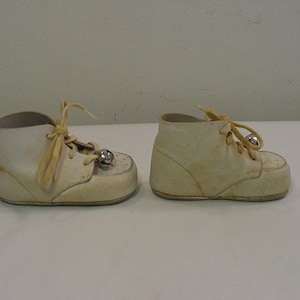 Vintage Baby Shoes With Jingle Bells - for Display Only 19 - 1243 - Etsy