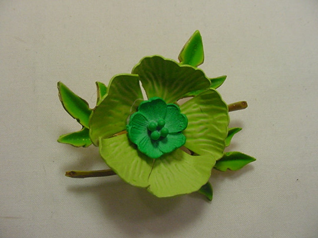 Vintage Green Flower Blossom Brooch 20 - 100 - Etsy