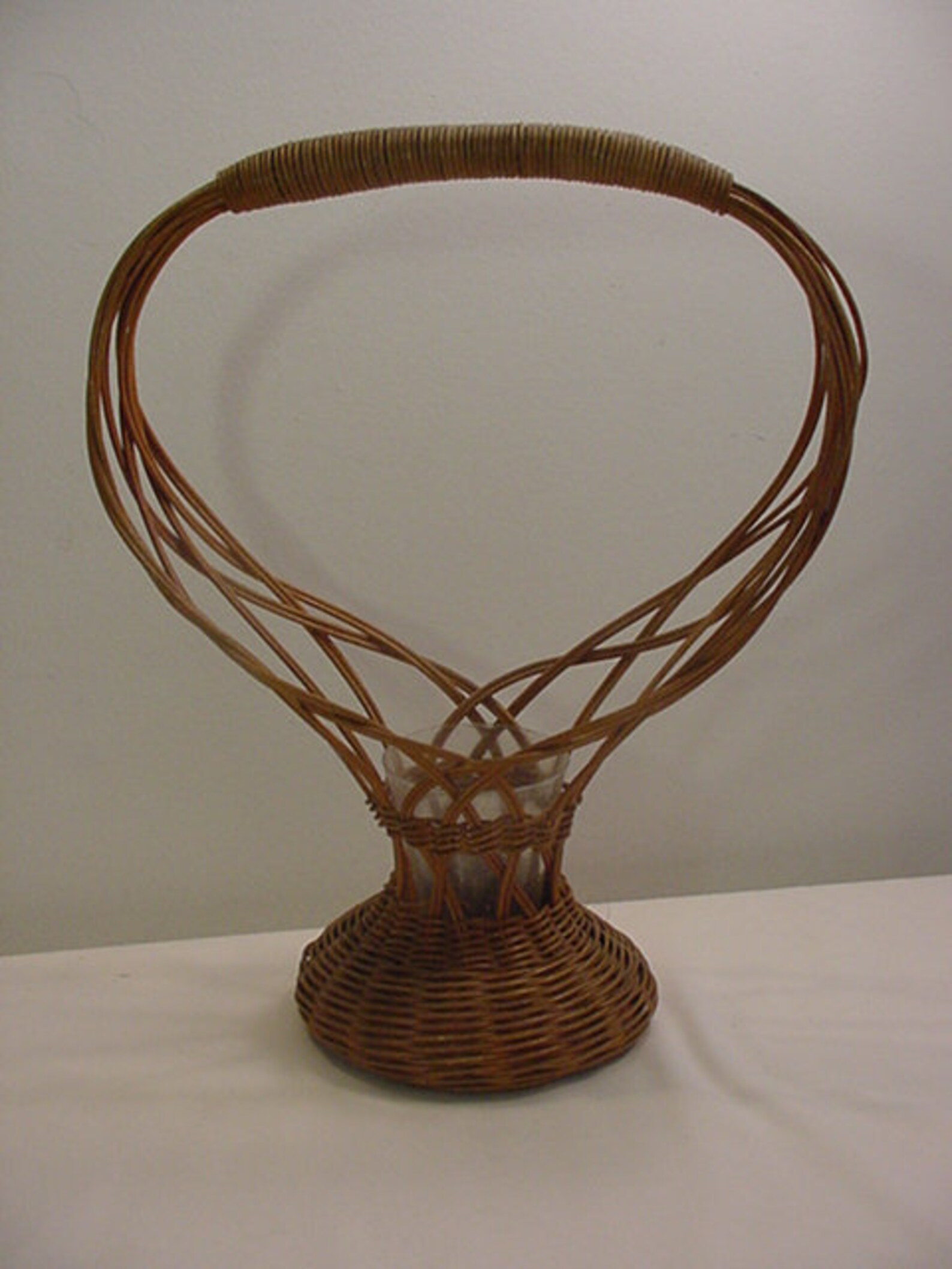 Vintage Flower Basket 21 39 - Etsy