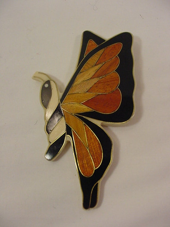 Large Vintage Plastic And Wood Inlay Butterfly Brooch Gem