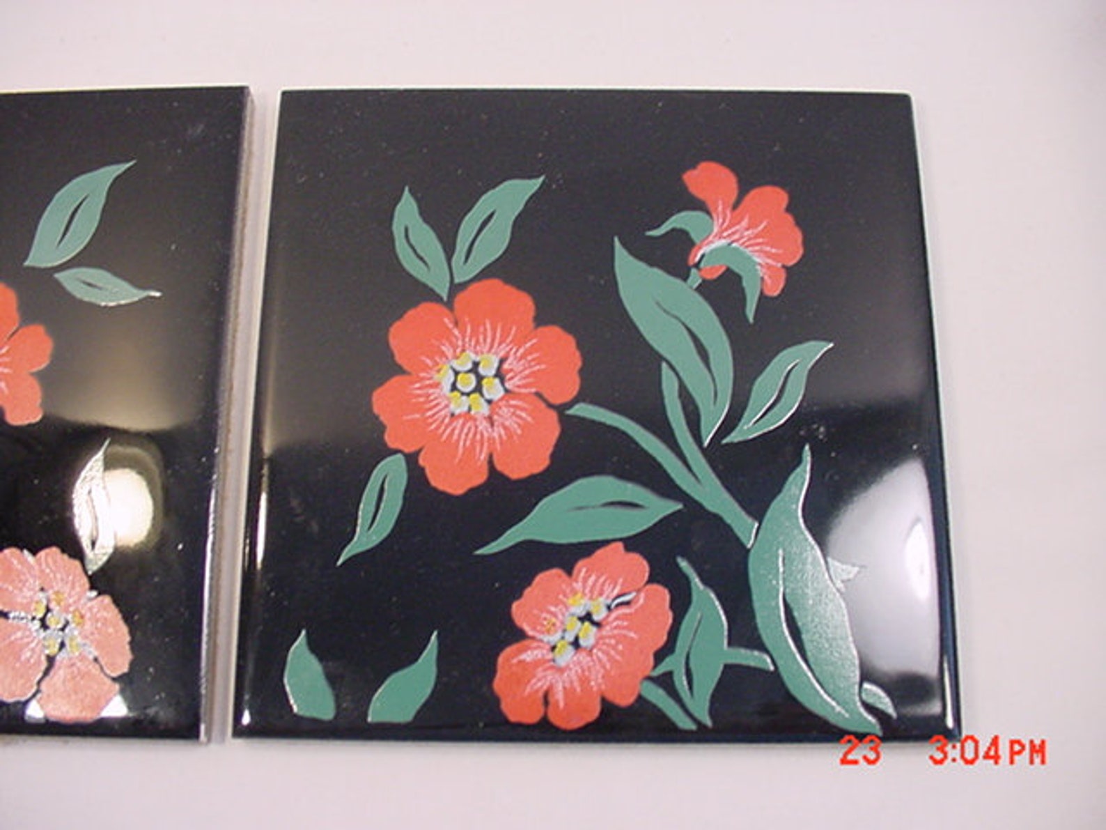 2 Vintage Decorative Ceramic Tiles With Red Flowers 18 1083 - Etsy