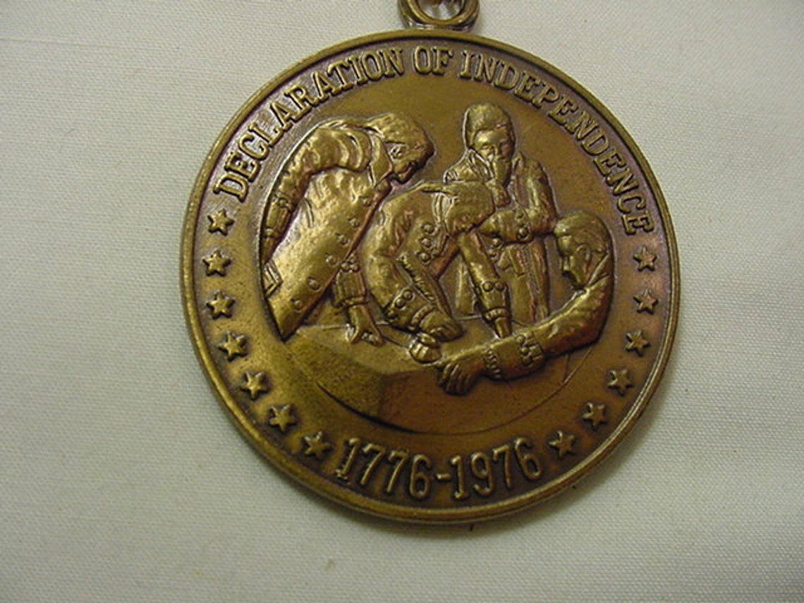 Vintage United States of America Bicentennial Key Chain - Etsy