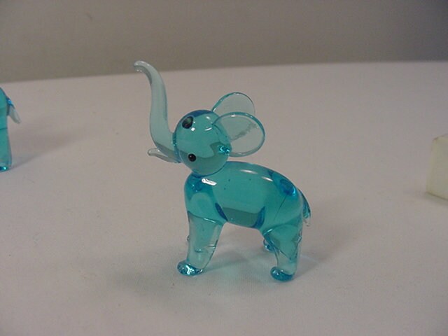 Set of 4 Vintage Art Glass Blue Elephants 19 1195 | Etsy