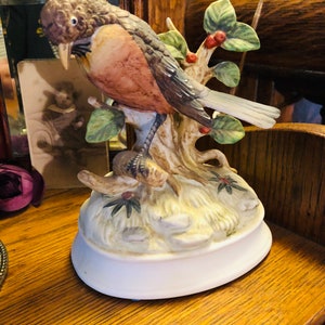 Bird Figurine Vintage Robin Porcelain Figurine Vintage - Etsy