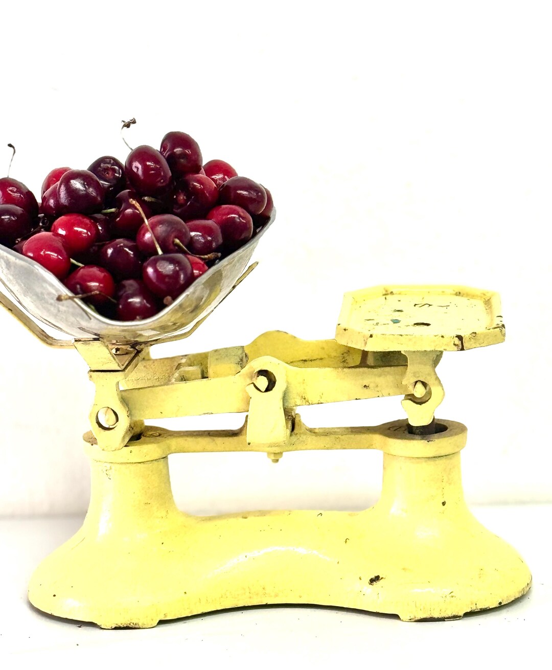 Large Vintage Yellow French Scale, Original Metal Bowl, Store Vegetable ...