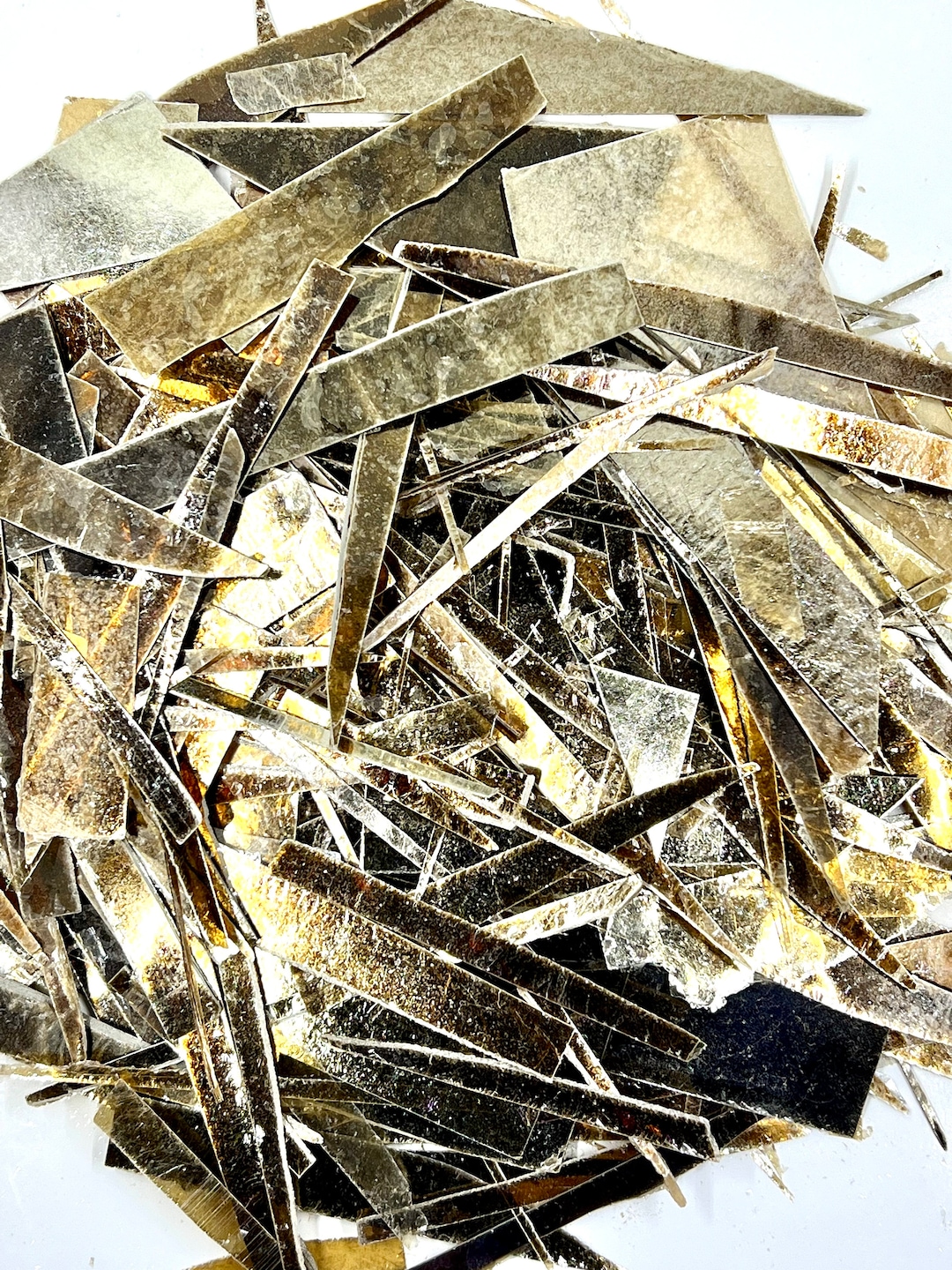 Mica Cut Offs Scrap Pack, Mica Shards and Slivers, Mica Ends, 1/4 Pound ...