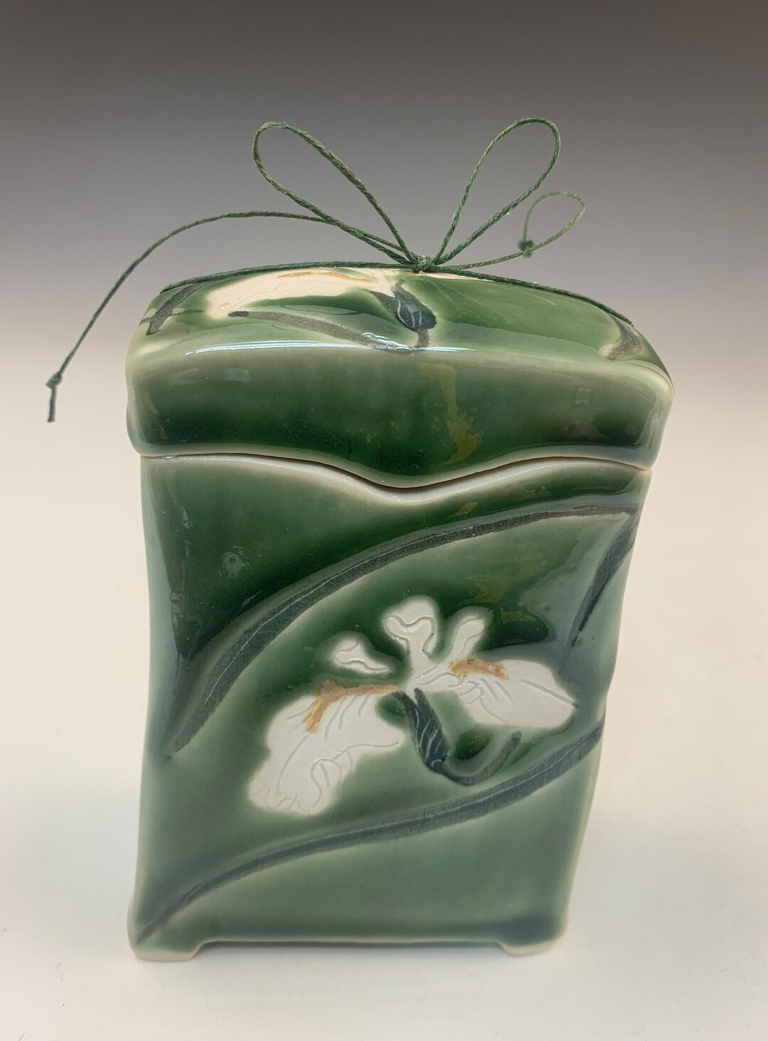Japanese Wish Box With Oribe Glaze and Irises - Etsy