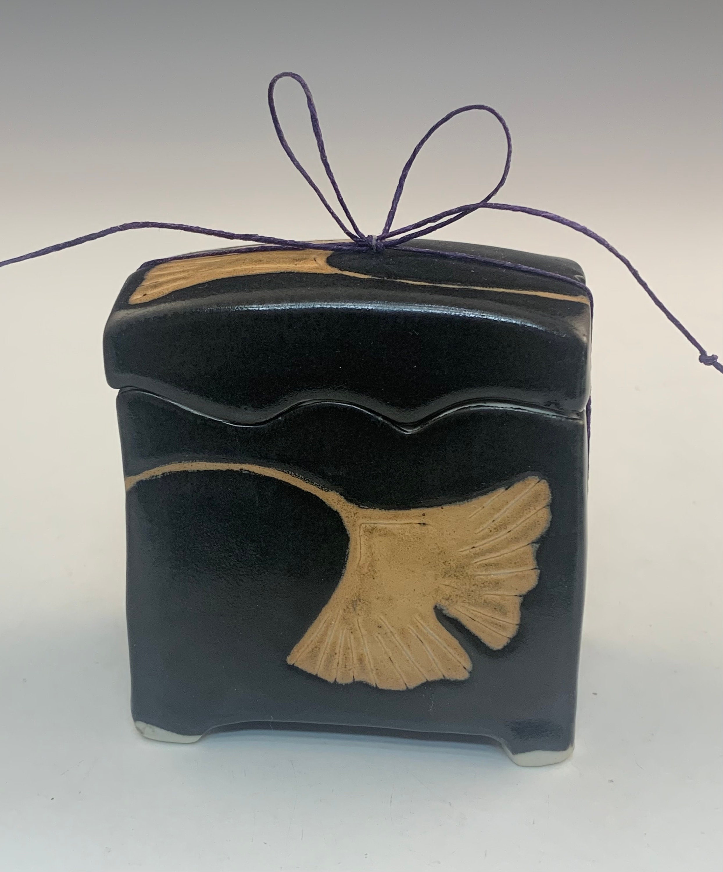 Black Japanese Wish Box With 3 Autumn Gingko Leaves - Etsy