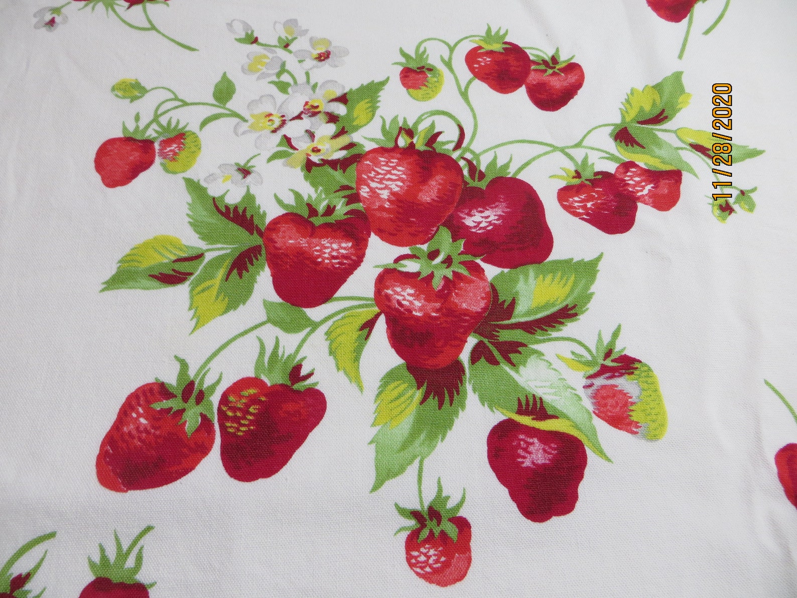 Vintage Wilendur Tablecloth Fabric-strawberries-junk | Etsy