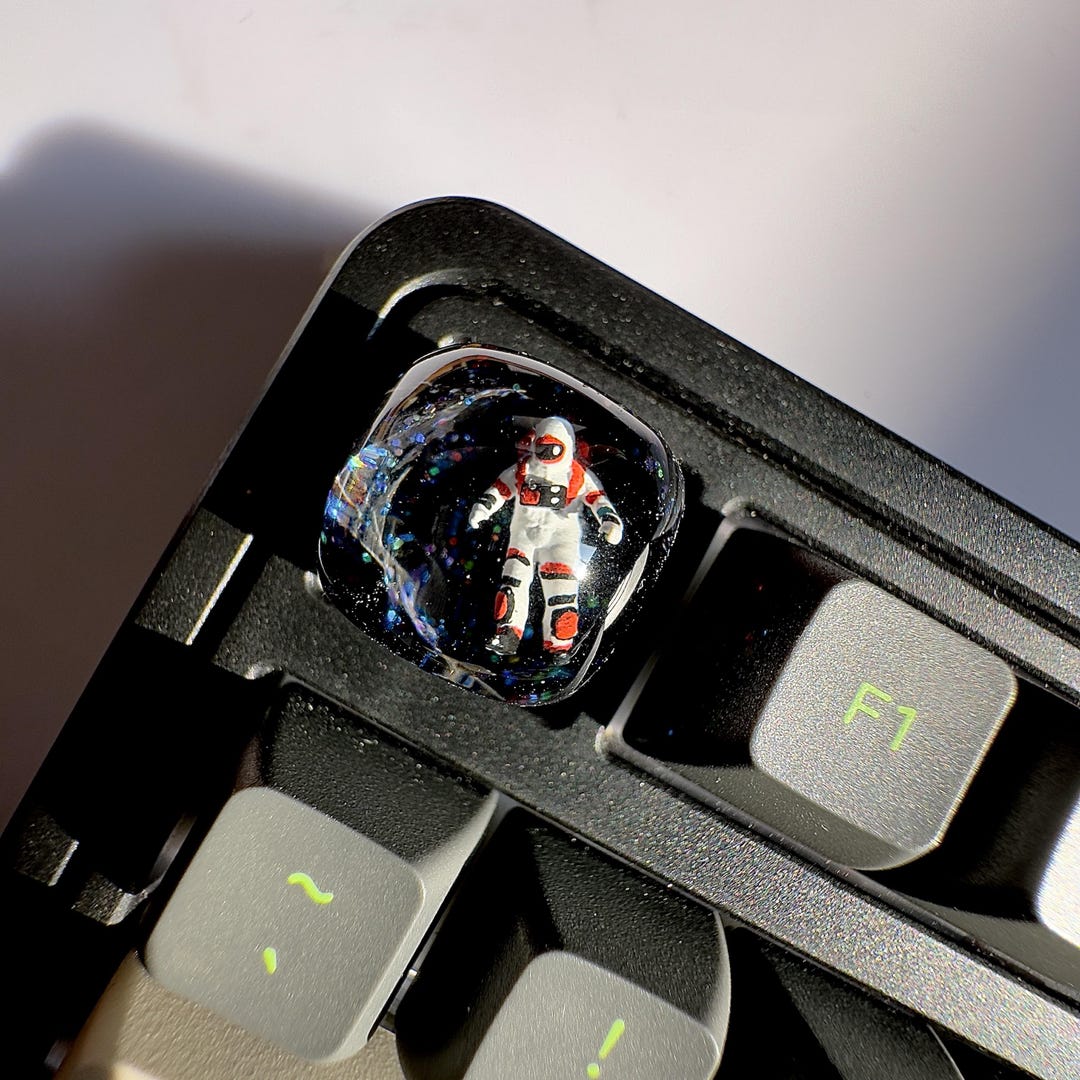 Astronaut Keycap ,galaxy Keycap,universe Decor, Mechanical Keyboard ...