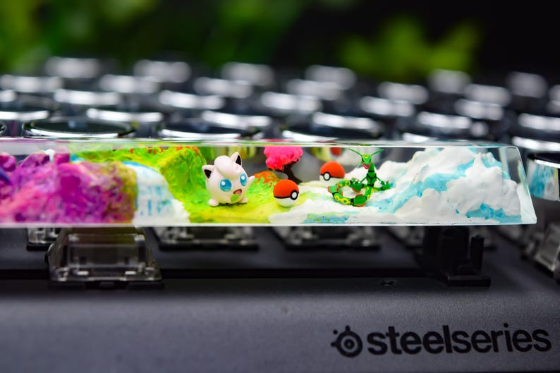 Um.breon, Gen.gar, Jiggly.puff, Rayqua.za Spacebar Keycap Anime ...