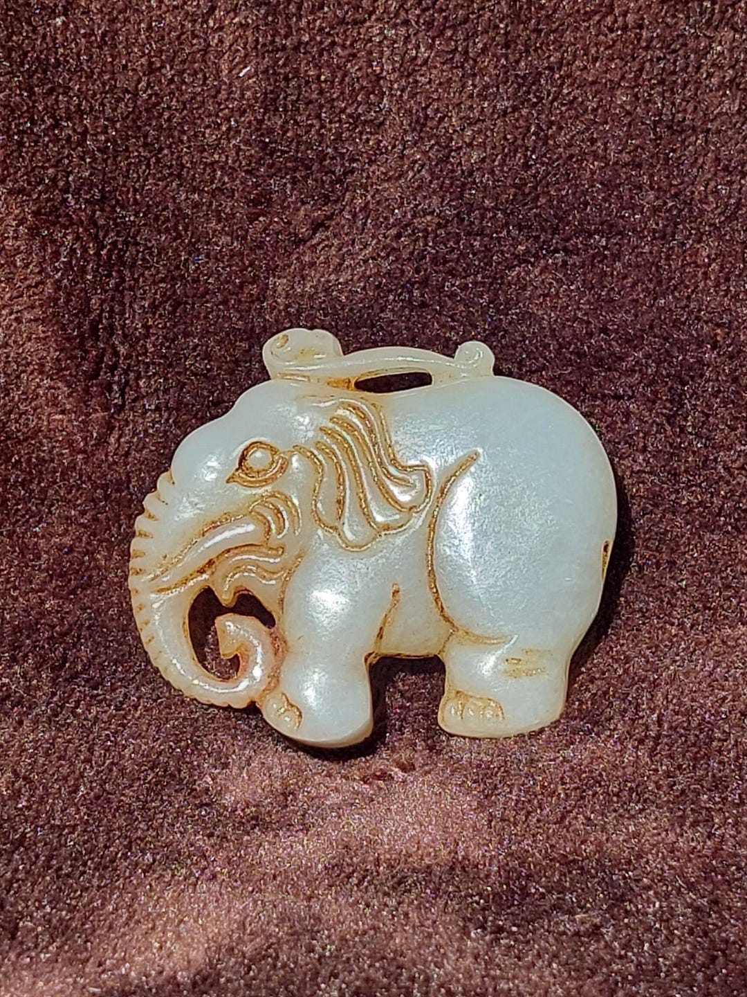 White Pig-fat Jade Elephant Pendant – Symbol of Luck and Prosperity - Etsy