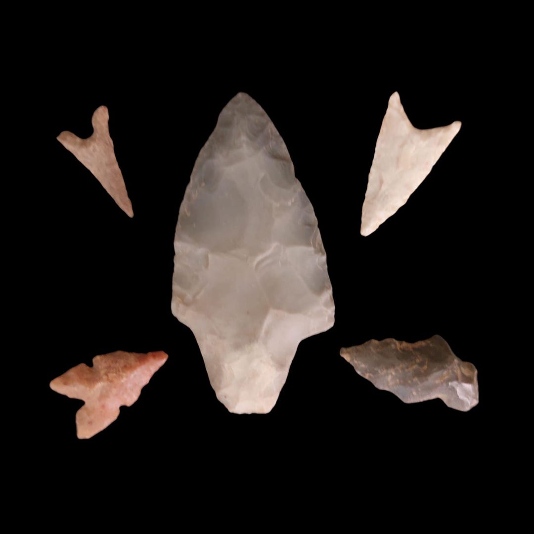 Set of 5 Ancient Native American Arrowheads – Missouri Ca. 1000 BC ...
