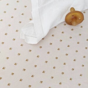 Bee Baby Bedding - Fitted Crib Sheets Bassinet Changing Covers Stokke ...