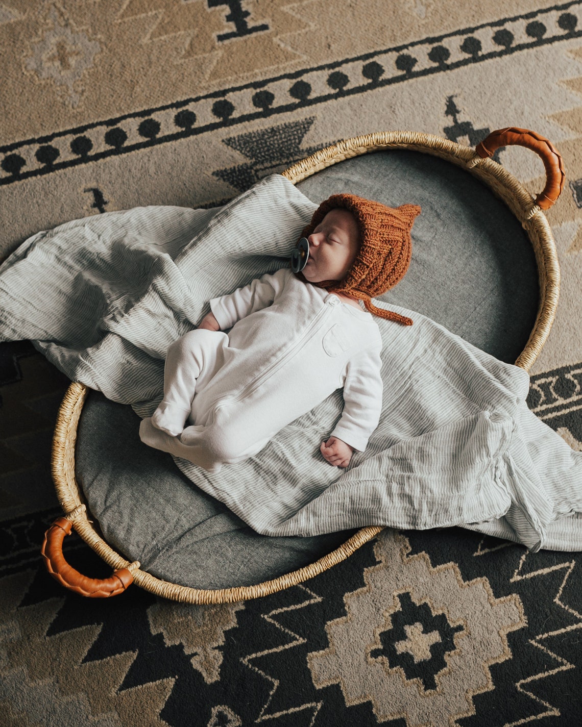 Linen Bassinet Sheet BASSINET Mattress Cover / Changing Pad - Etsy