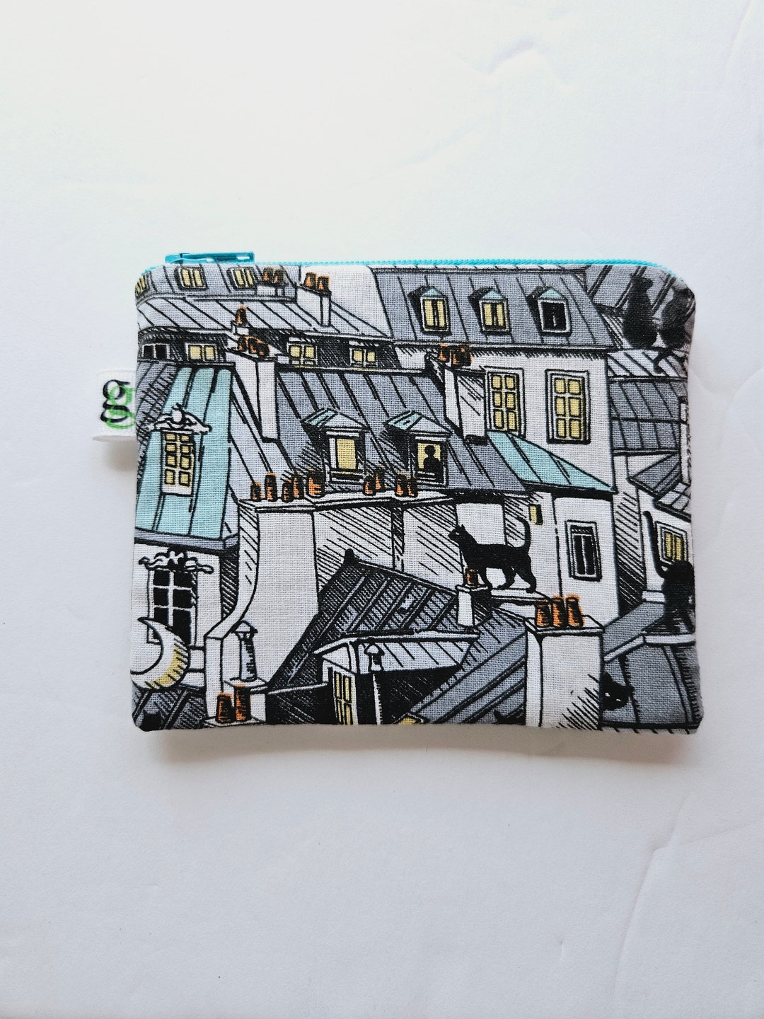 Padded Zip Pouch Purse Gadget Coin Case With Roaming Roof Cat Cat Print ...