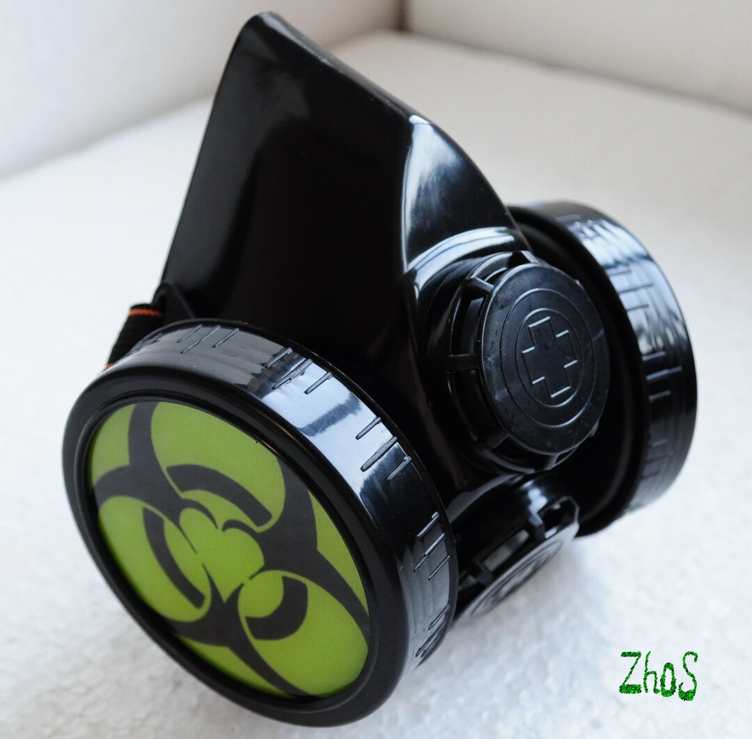 Cyber Mask Cyber Gothic Mask Black Gas Mask Green Heart BIOHAZARD ...