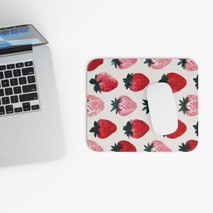 Strawberry Mouse Pad - Cute Fruit Desk Accessory for Home Office, Gift ...