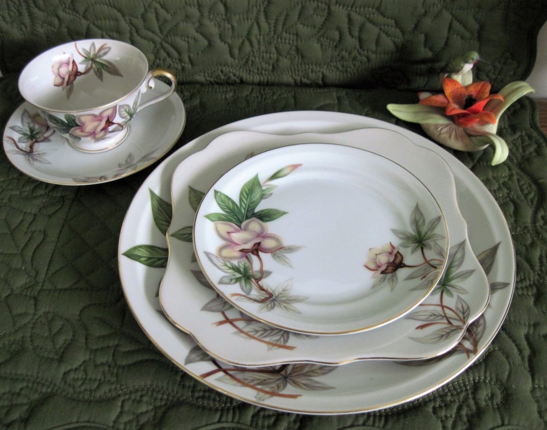 Vintage Meito China Porcelain China 5 Piece Place Setting Woodrose ...