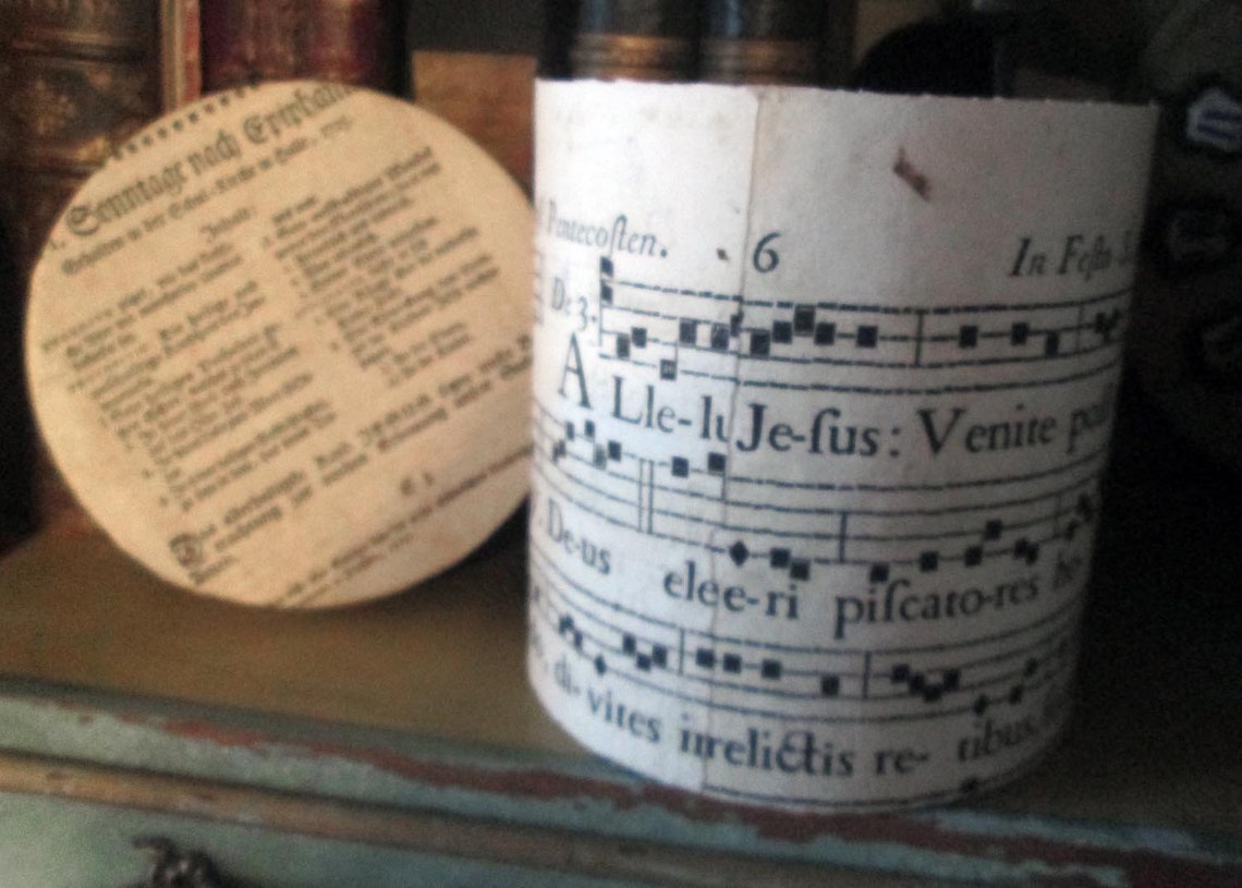 Antique Papered Band Box//large//1700's Music Paper - Etsy