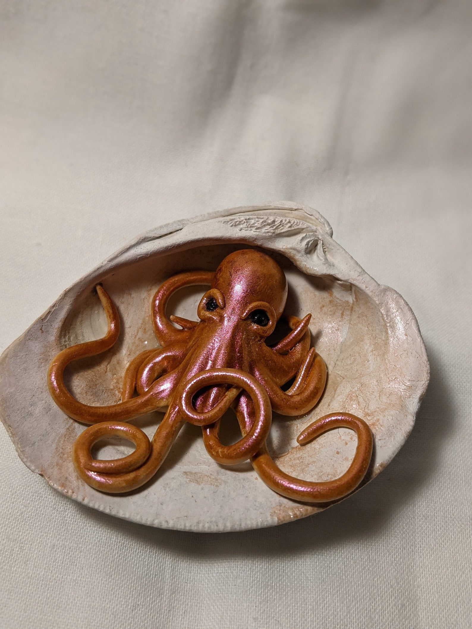 Red and Gold Multichrome Polymer Clay Display Octopus - Etsy