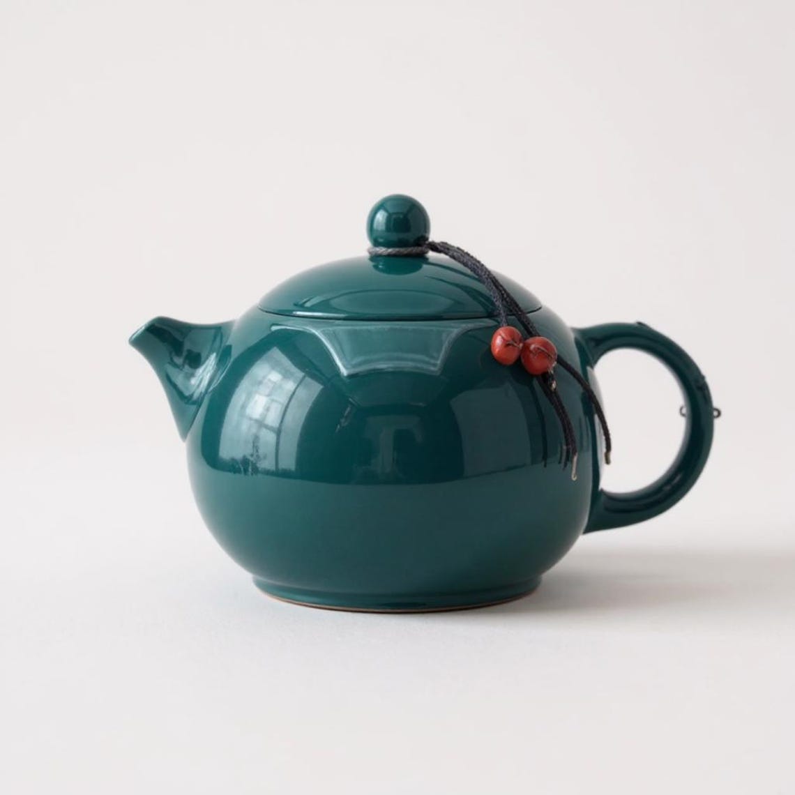 Kung Fu Tea Set Gift Box: Ceramic Teapot, Cups, Incense Burner - Etsy