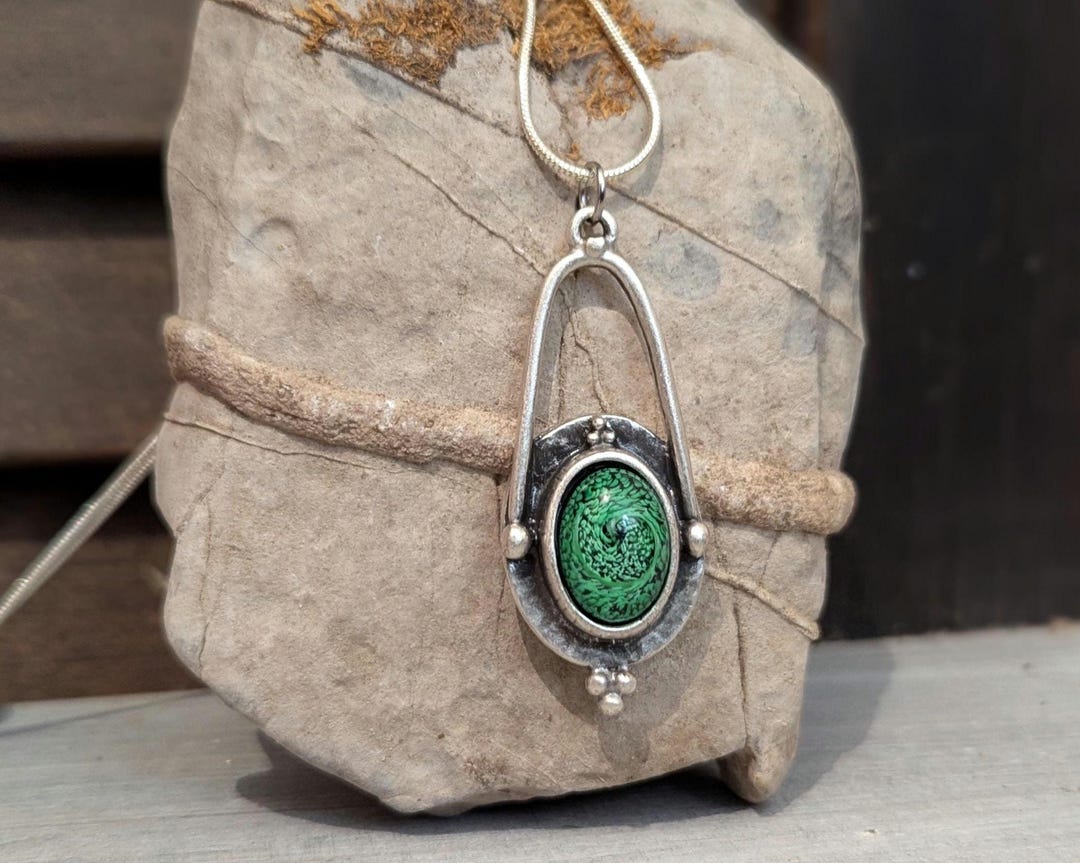 Antique Silver Resin Petri Art Pendant Green Psychedelic Necklace ...