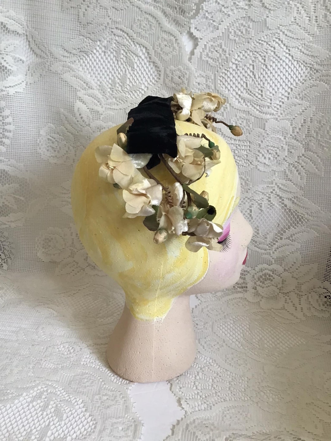 Vintage 1950's 1960's Headpiece Millinery Cream Color Flowers With ...