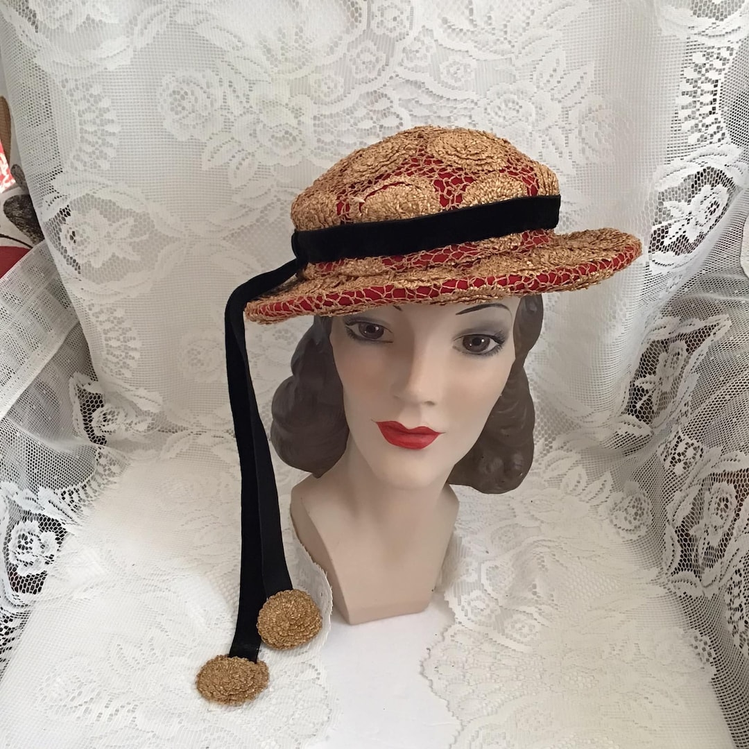 Vintage 1940's 1950's Hat Red Velvet Covered in Straw Discs Black ...