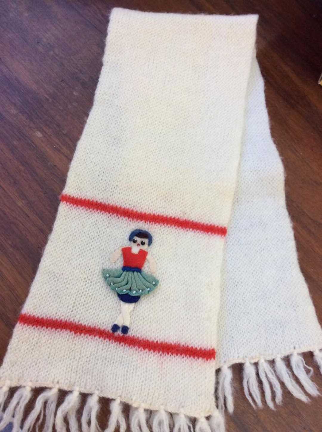 Vintage 1940s 1950s Scarf Little Girls 100% Wool Felted Little Girl ...