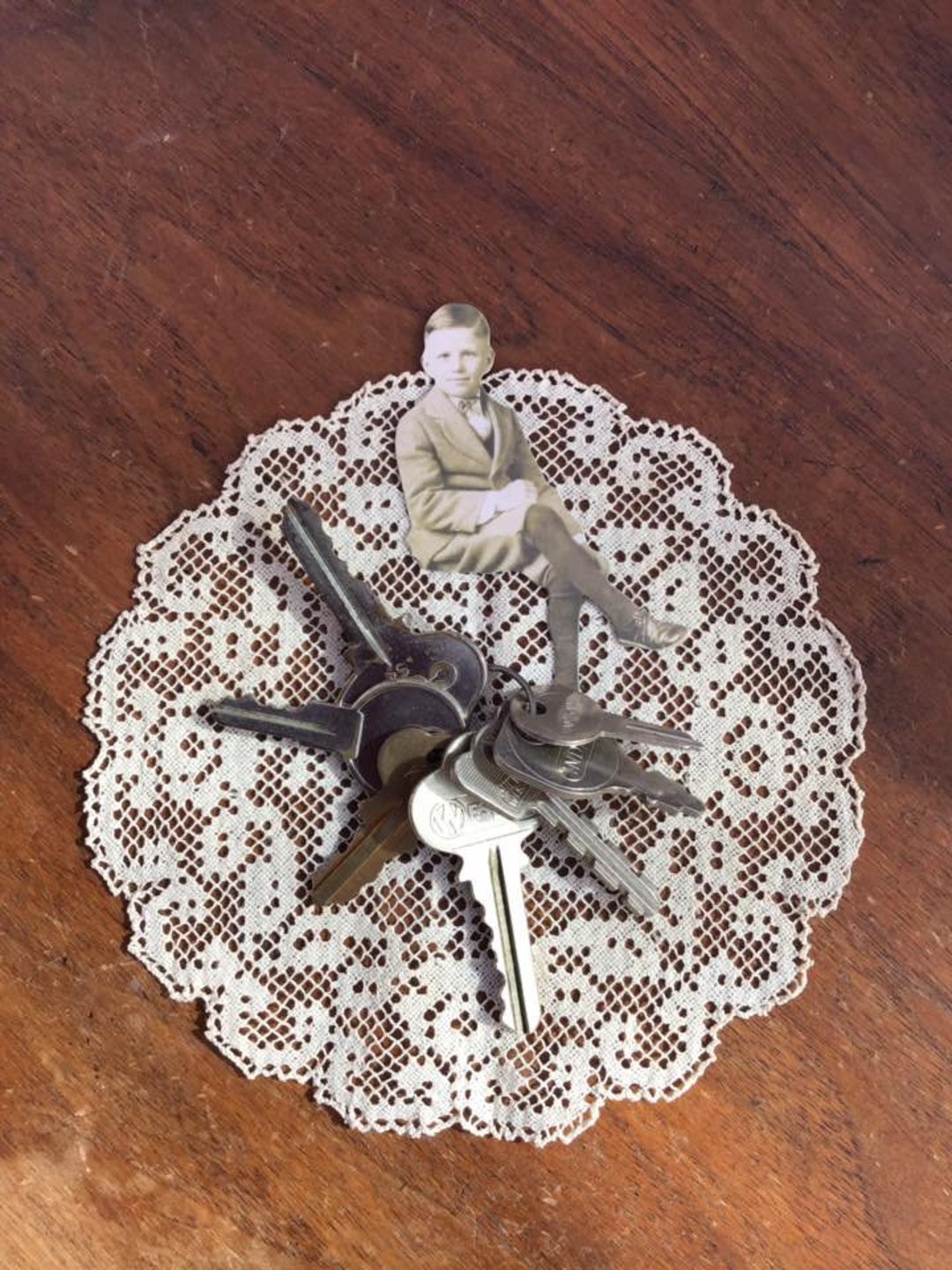 Vintage 1950's 1960's 1970's Keys Group of 7 Different Shapes Styles ...