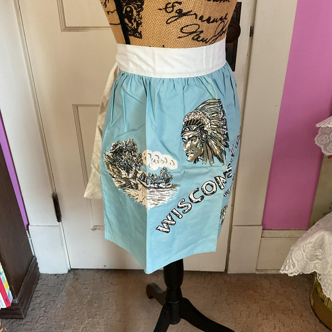 Vintage 1950's Apron *wisconsin Dells Wisc.* Souvenir Light Blue Cotton ...