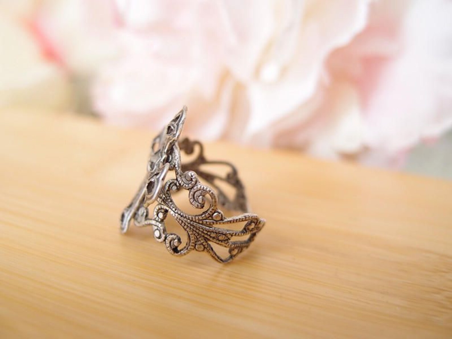 Filigree Cross Ring-aged - Etsy