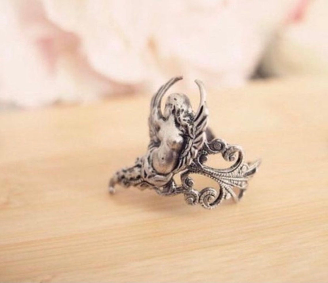 Winged Angel Ring-aged Brass-adjustable-steampunk-hauted - Etsy