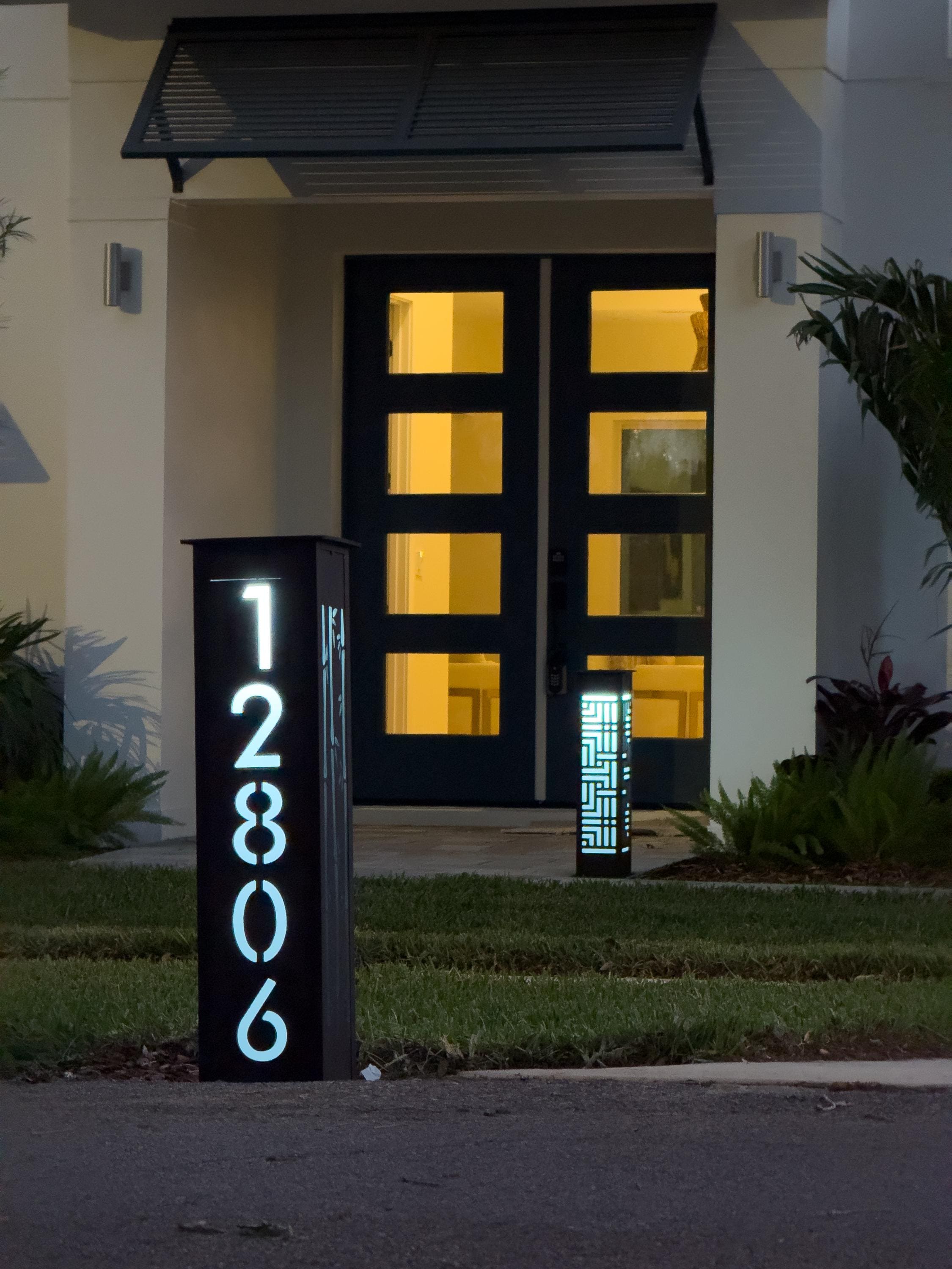 Solar Powered Address Sign: Modern Outdoor Number Post in Maze Design ...