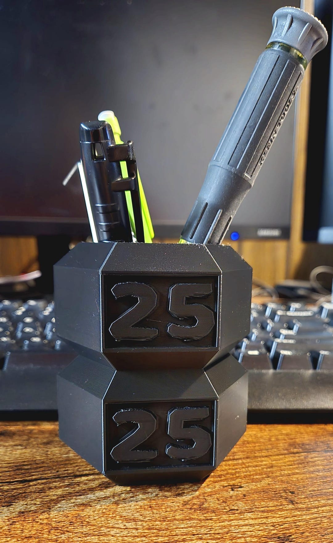 Dumbbell Pencil Holder – Gym Desk Organizer, Fitness Decor for Office ...