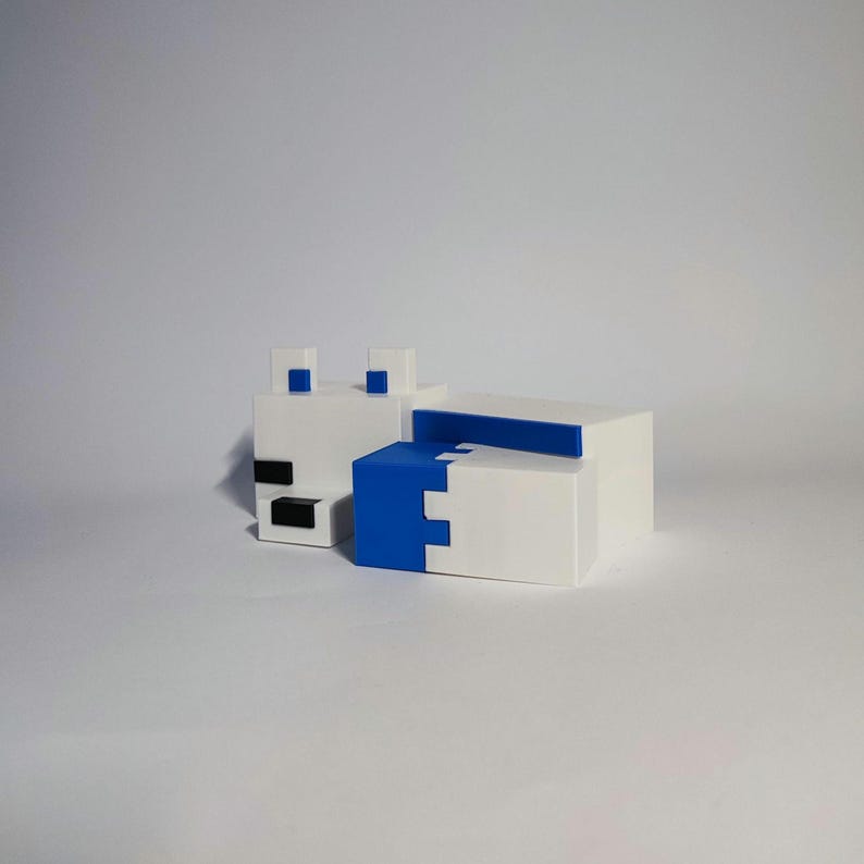 Pixel Fox Figurine – Minecraft Style Sleeping Fox Desk Decor, Gamer ...