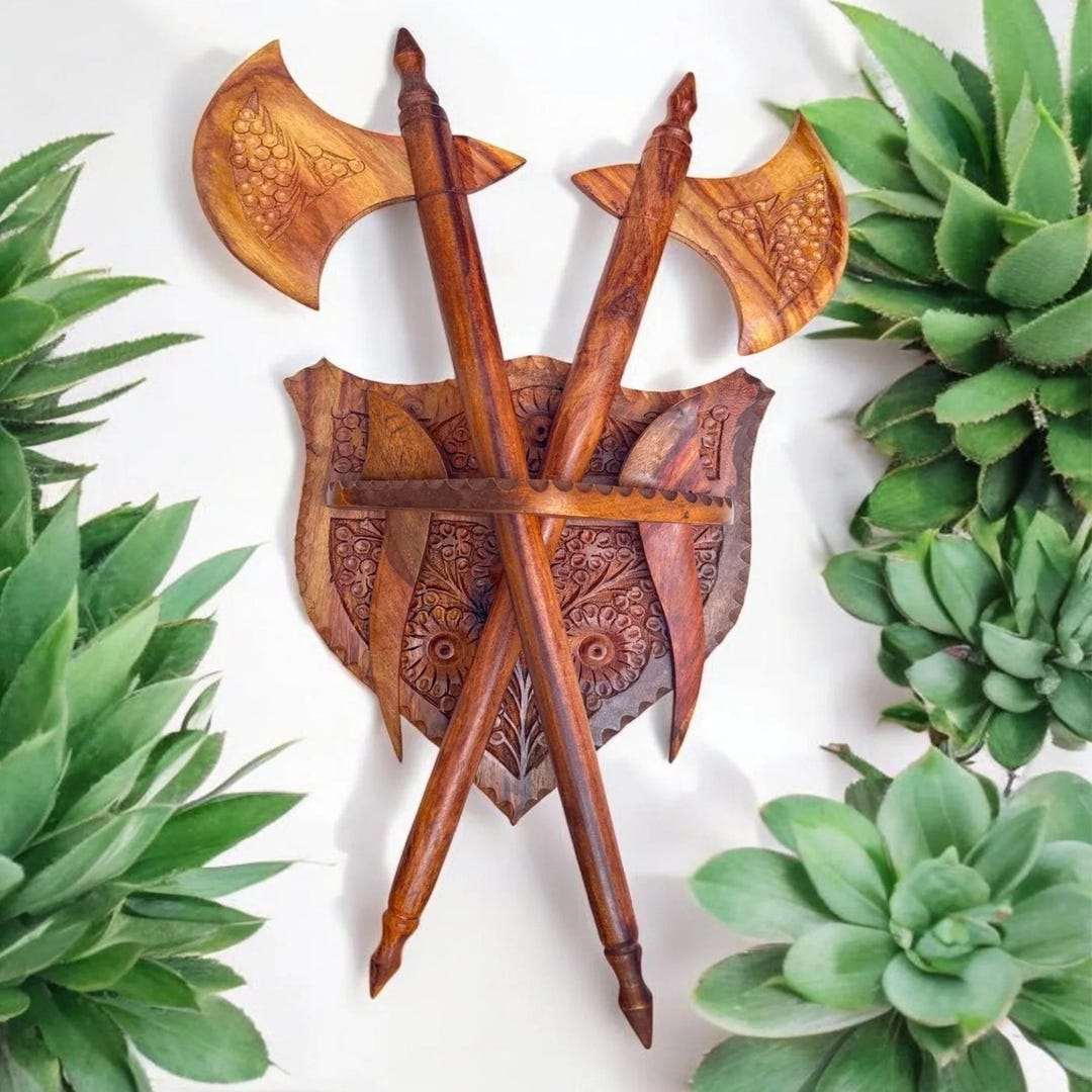 Rustic Hand-carved Wooden Axe Wall Decor Vintage Hatchet Wall Hanging ...