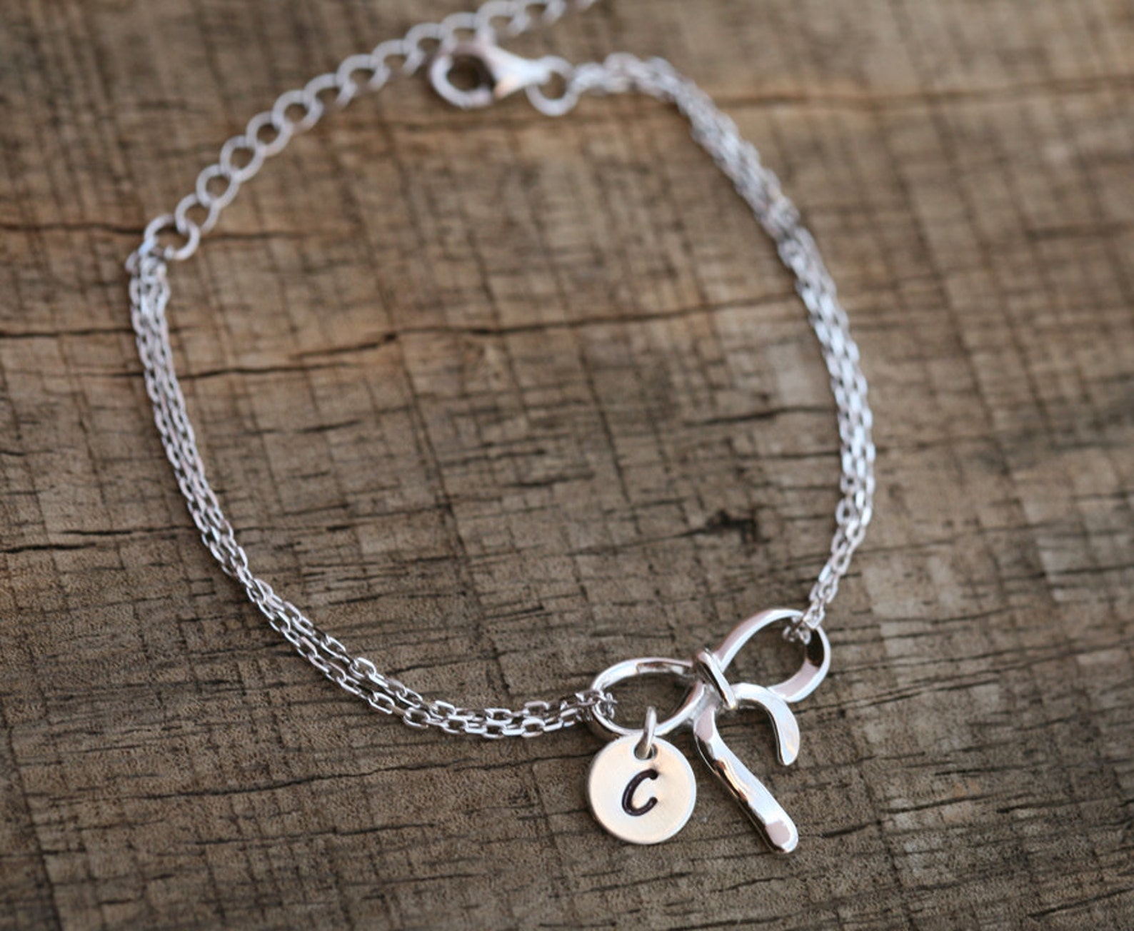 Sterling Silver Bow Bracelet, Initial Disc, Personalized Jewelry - Etsy