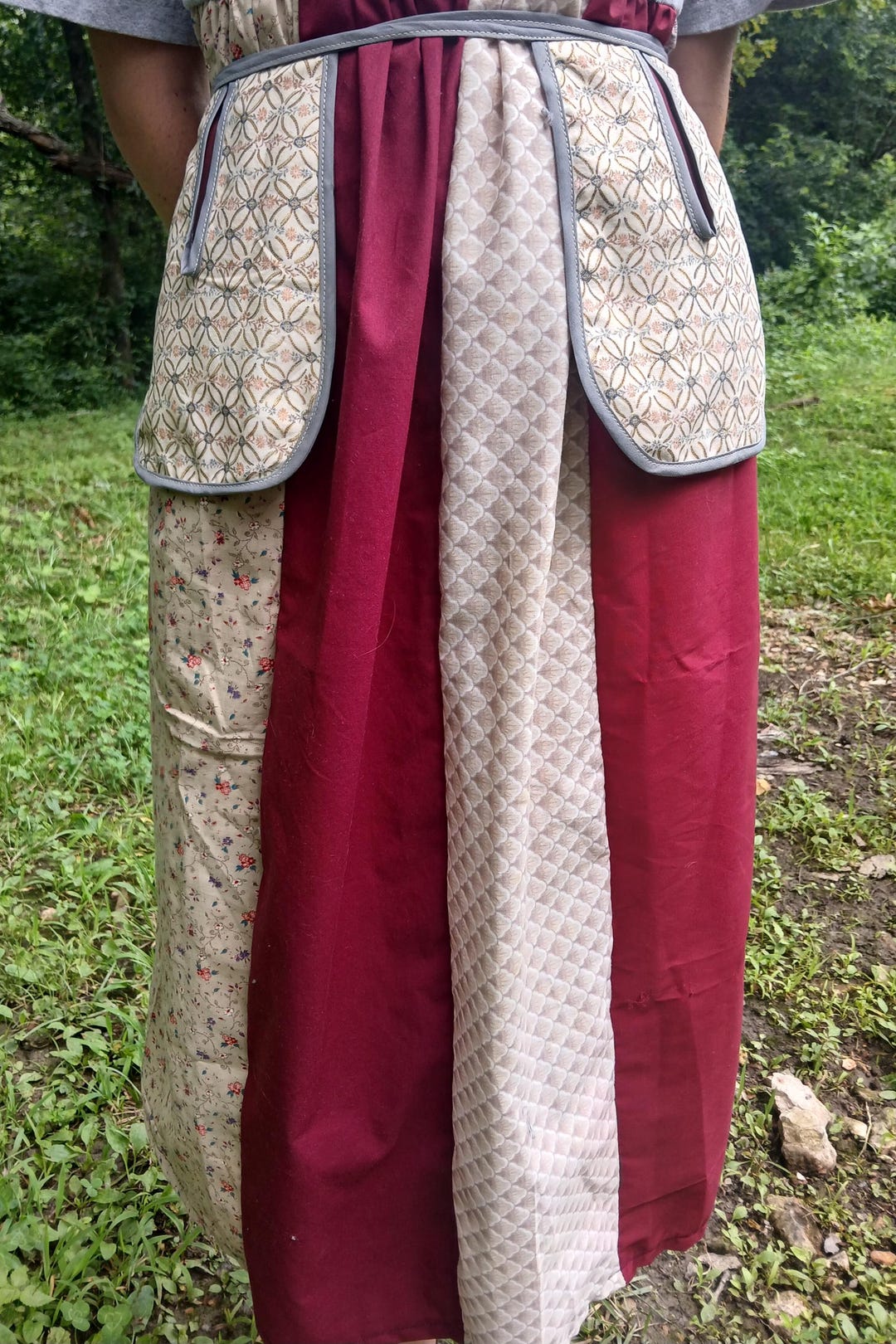 Tie-on Pockets-variety of Colors and Patterns: 18th Century Colonial ...
