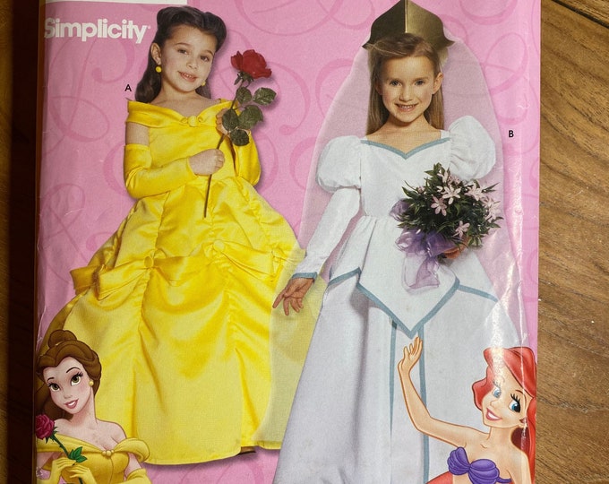 Pattern to Sew a Disney Princess Costume, Simplicity 0690 / Simplicity ...