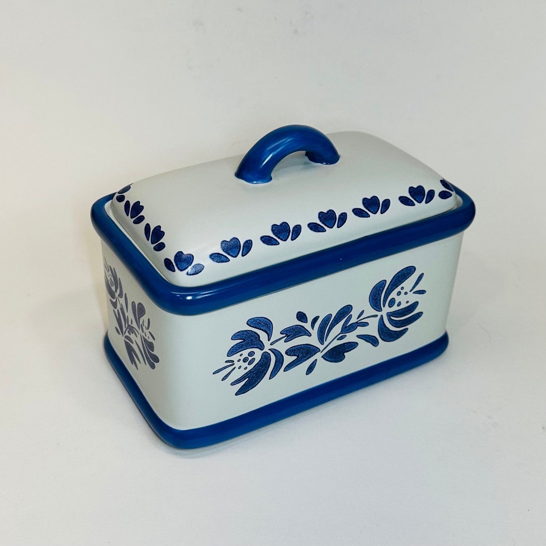 Vintage Pfaltzgraff Yorktowne Stoneware Storage Box, Kitchen Keeper ...