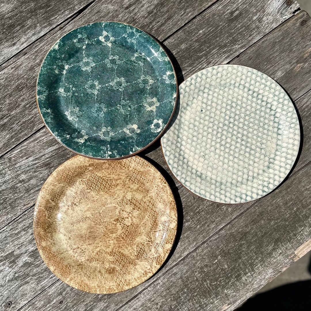 Vintage 1990s Terrafirma Ceramics Lace Design 10 Plates Set of 3 ...