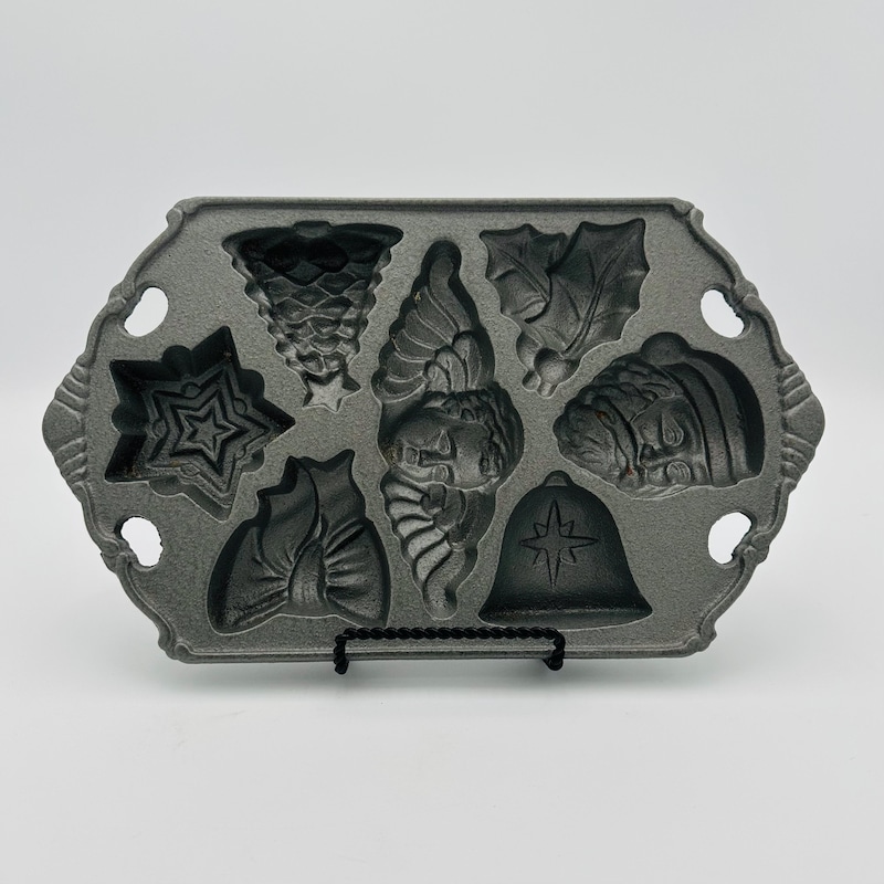 Cast Iron John Wright Santa - Etsy Canada
