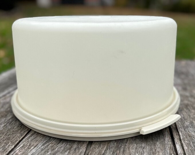 Tupperware Cake Carrier Extra Large Cake Taker 12 Round Cake Taker 1256 ...