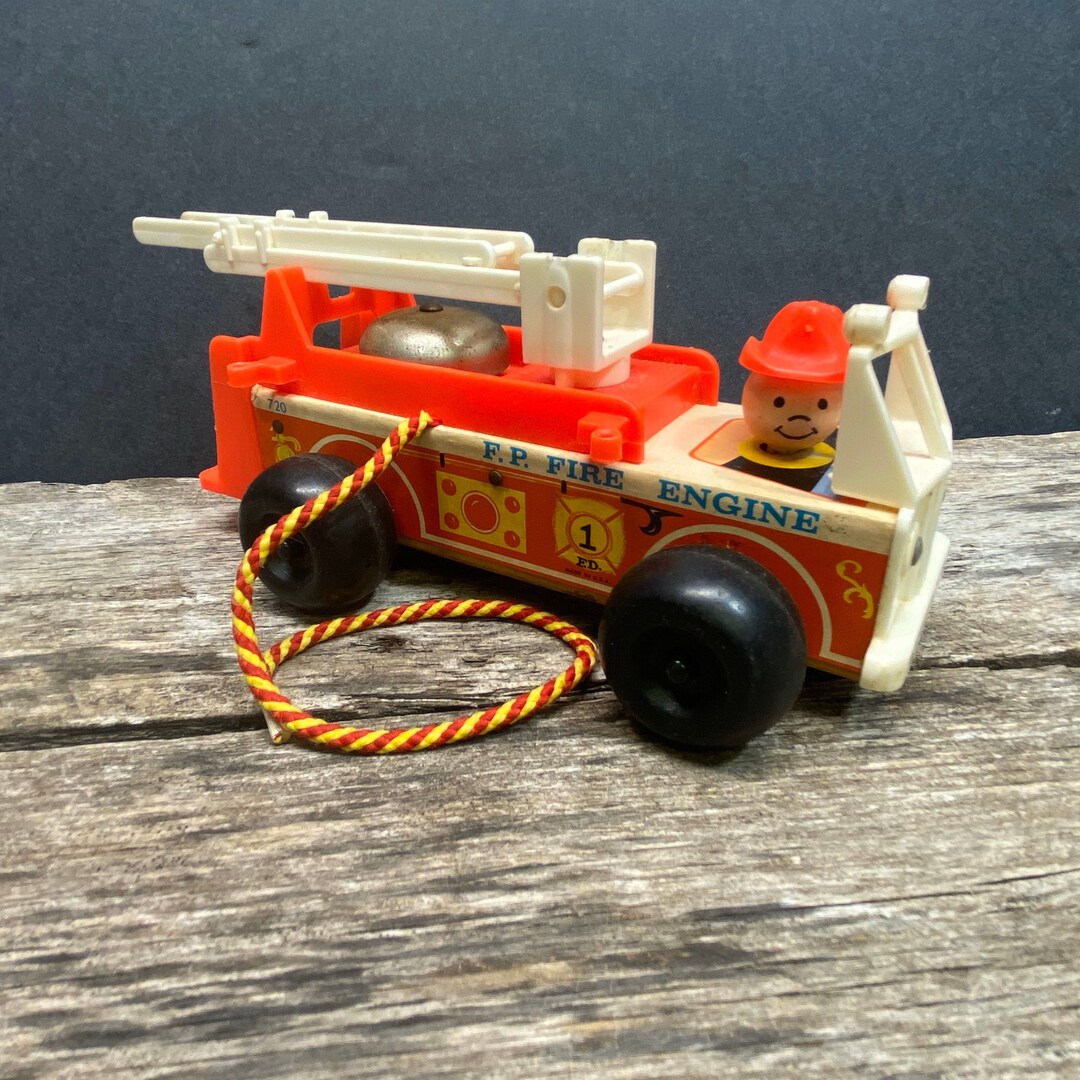 1960's Fisher-price Play Family Fire Engine No. 720 Fire - Etsy