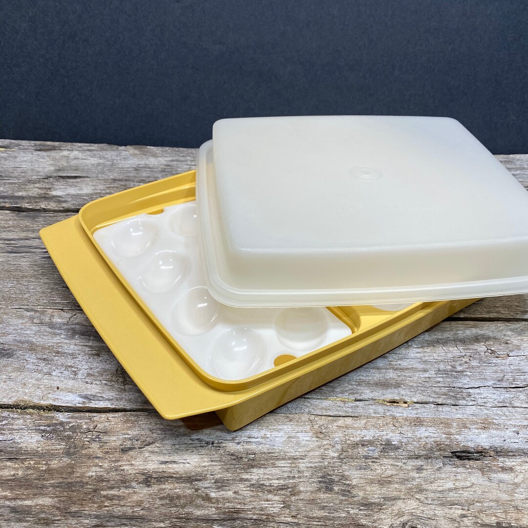 Tupperware Deviled Egg Holder Vintage 4 Piece Set in Harvest Gold - Etsy
